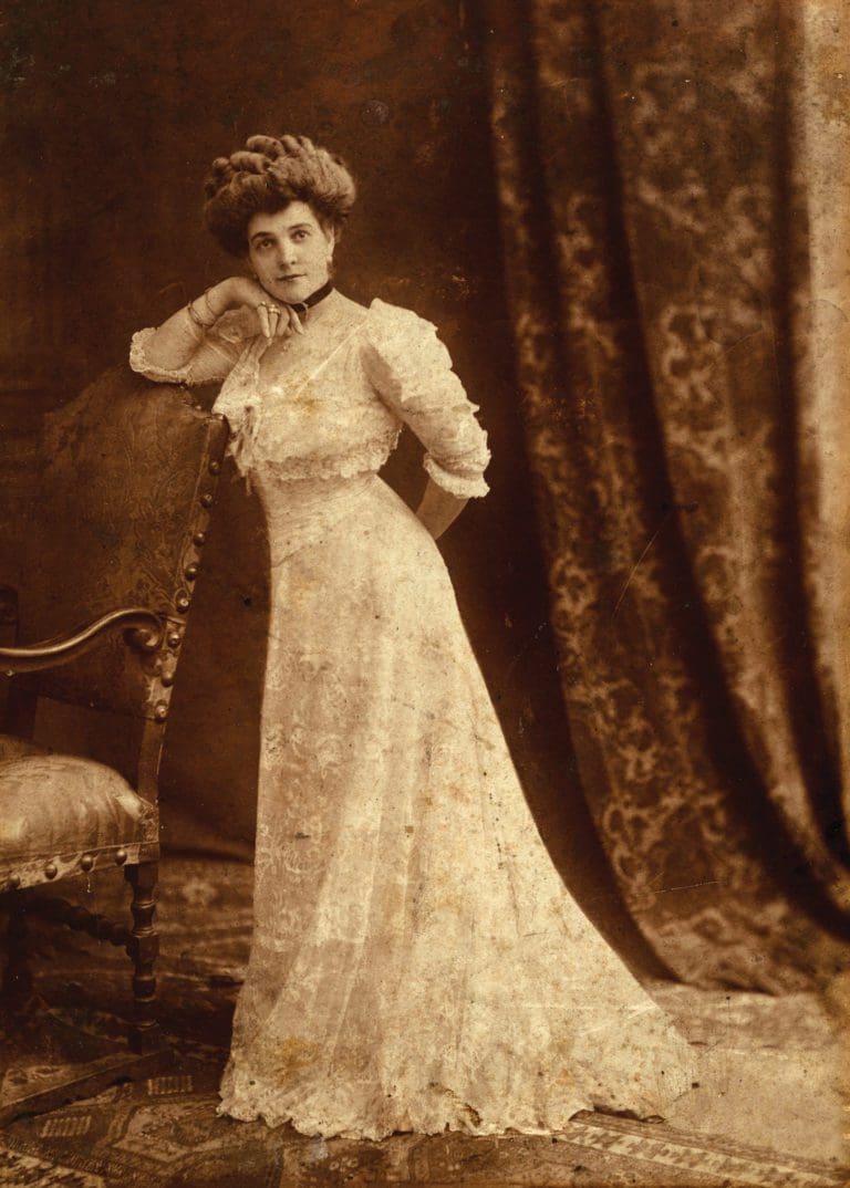 Mable Ringling, shortly after her wedding in 1905. Photography by John ...