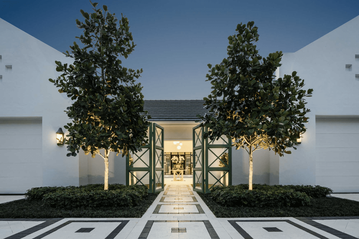 With Emily specializing in interiors and Zane handling the construction ...